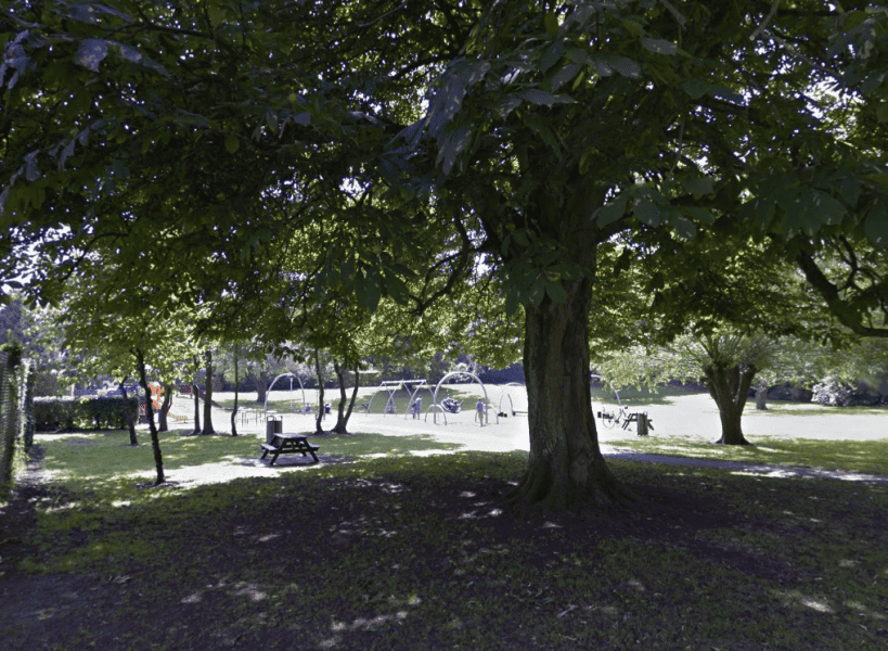 Chandos Park Play Area, Buckingham, Buckinghamshire - freeparks.co.uk