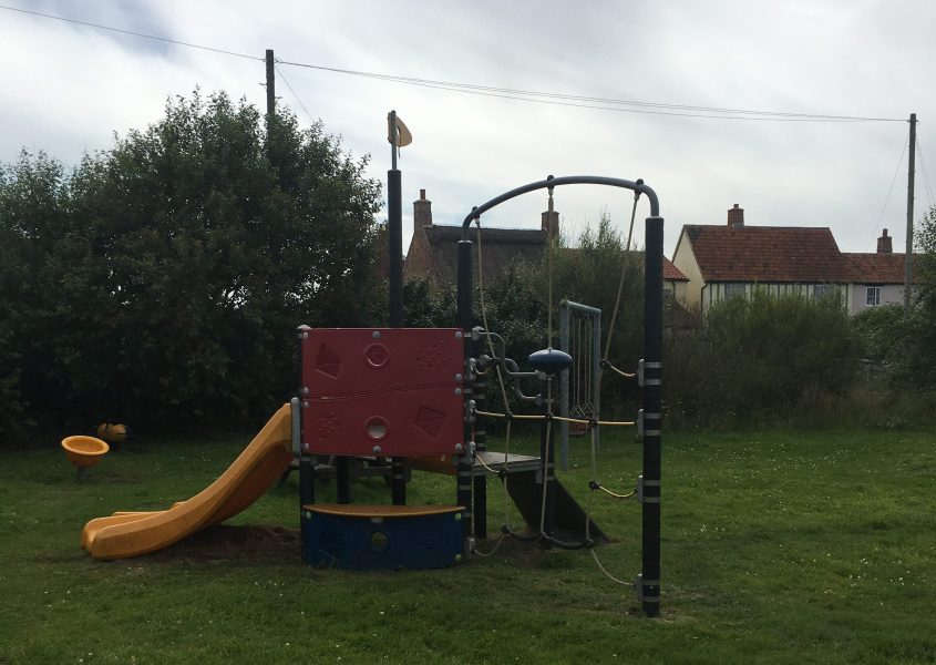 Sea Palling Playground, Sea Palling, Norfolk - freeparks.co.uk