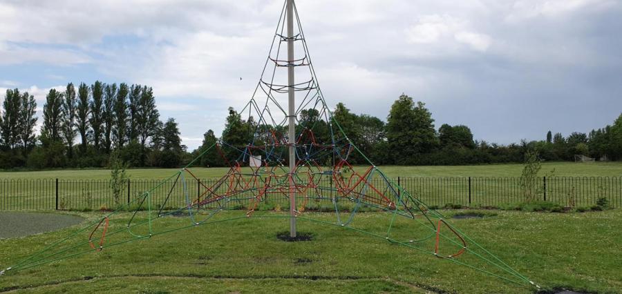 Crowmarsh Gifford New Recreation Ground Play Area, Crowmarsh Gifford ...