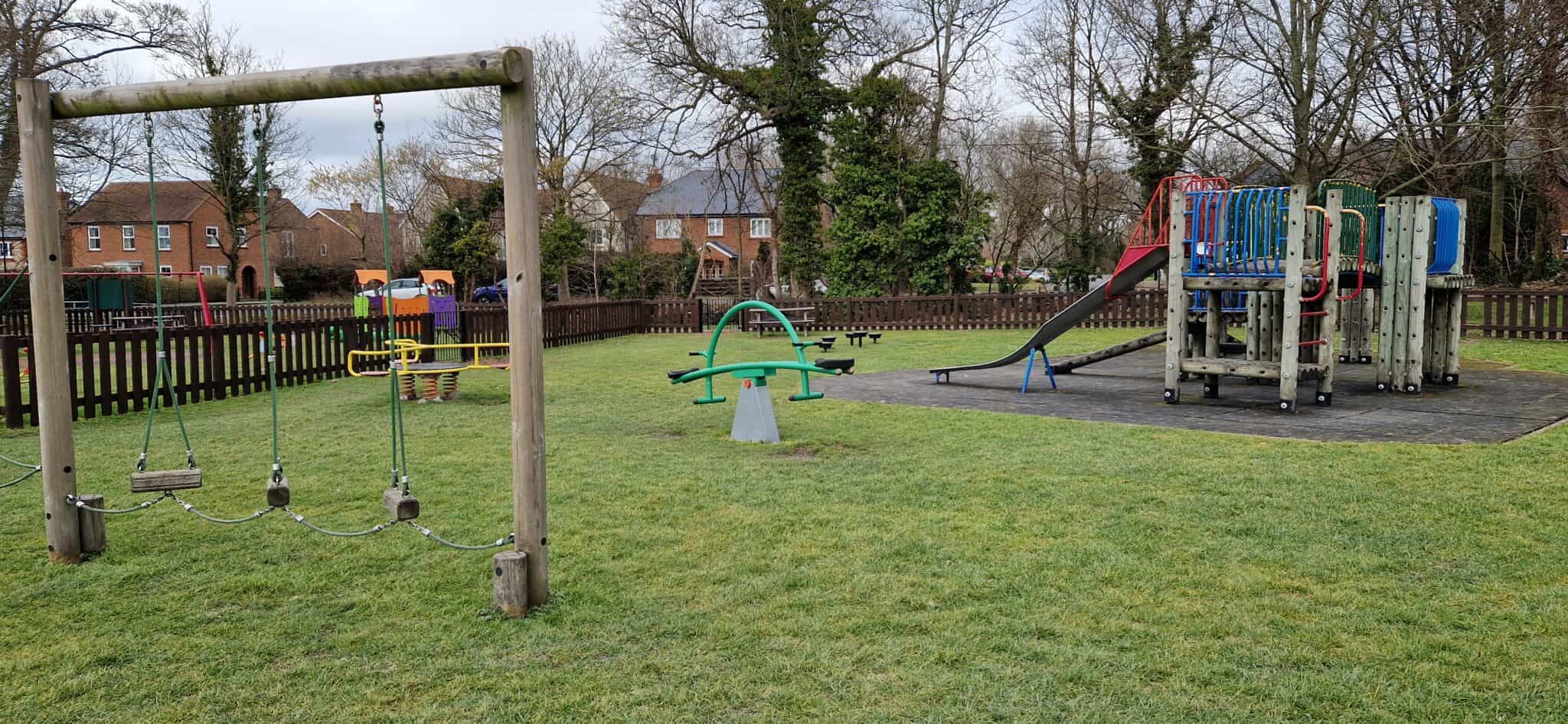 St Dunstan's Park Play Area, Monks Risborough, Buckinghamshire ...