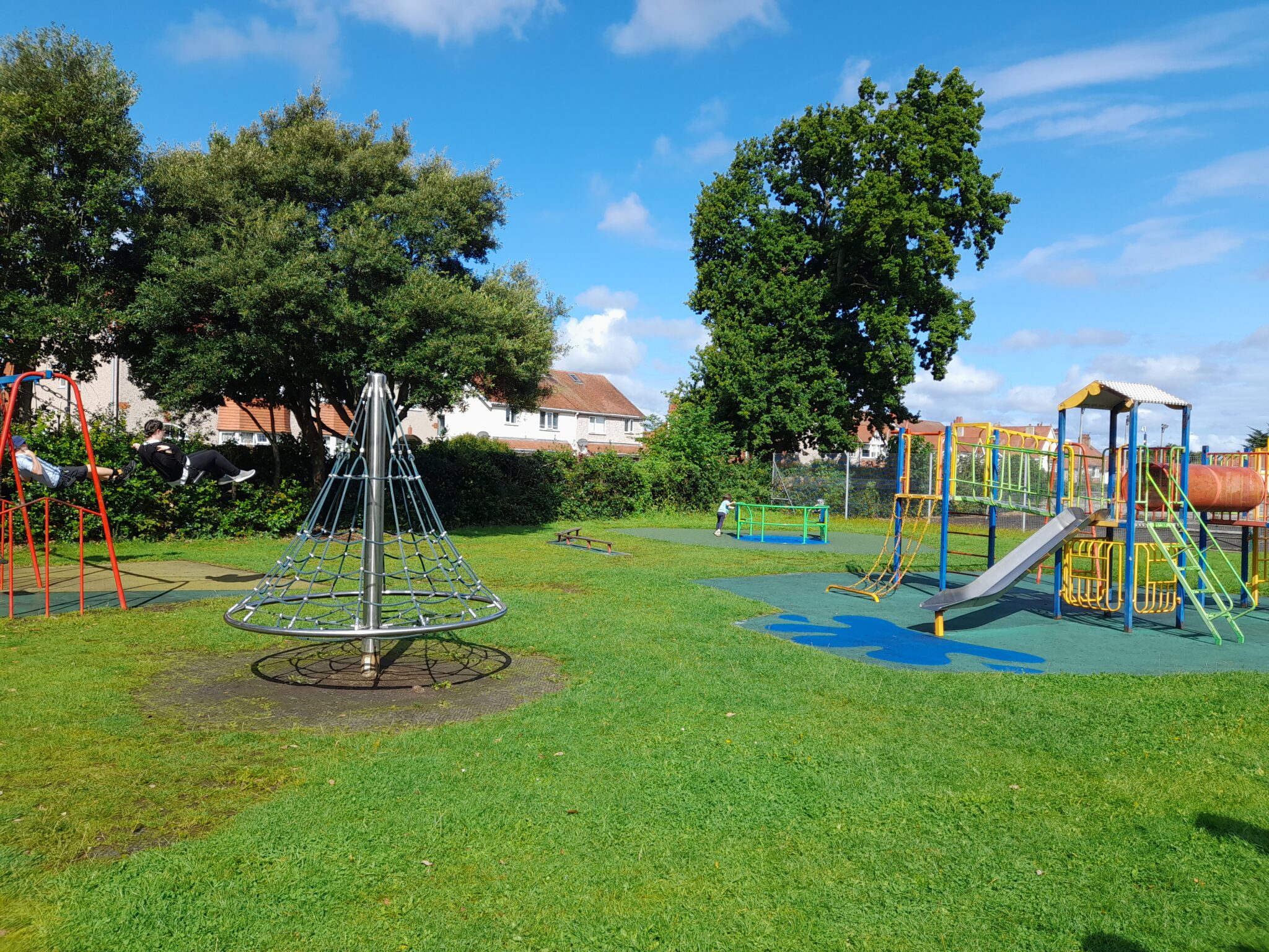 Berthes Road Playground, Old Colwyn, - freeparks.co.uk